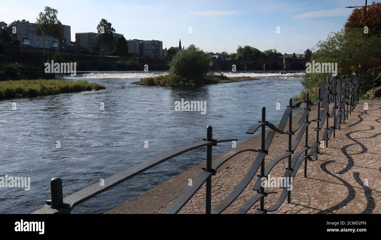 River Nith and weir Dumfries Stock Photo - Alamy