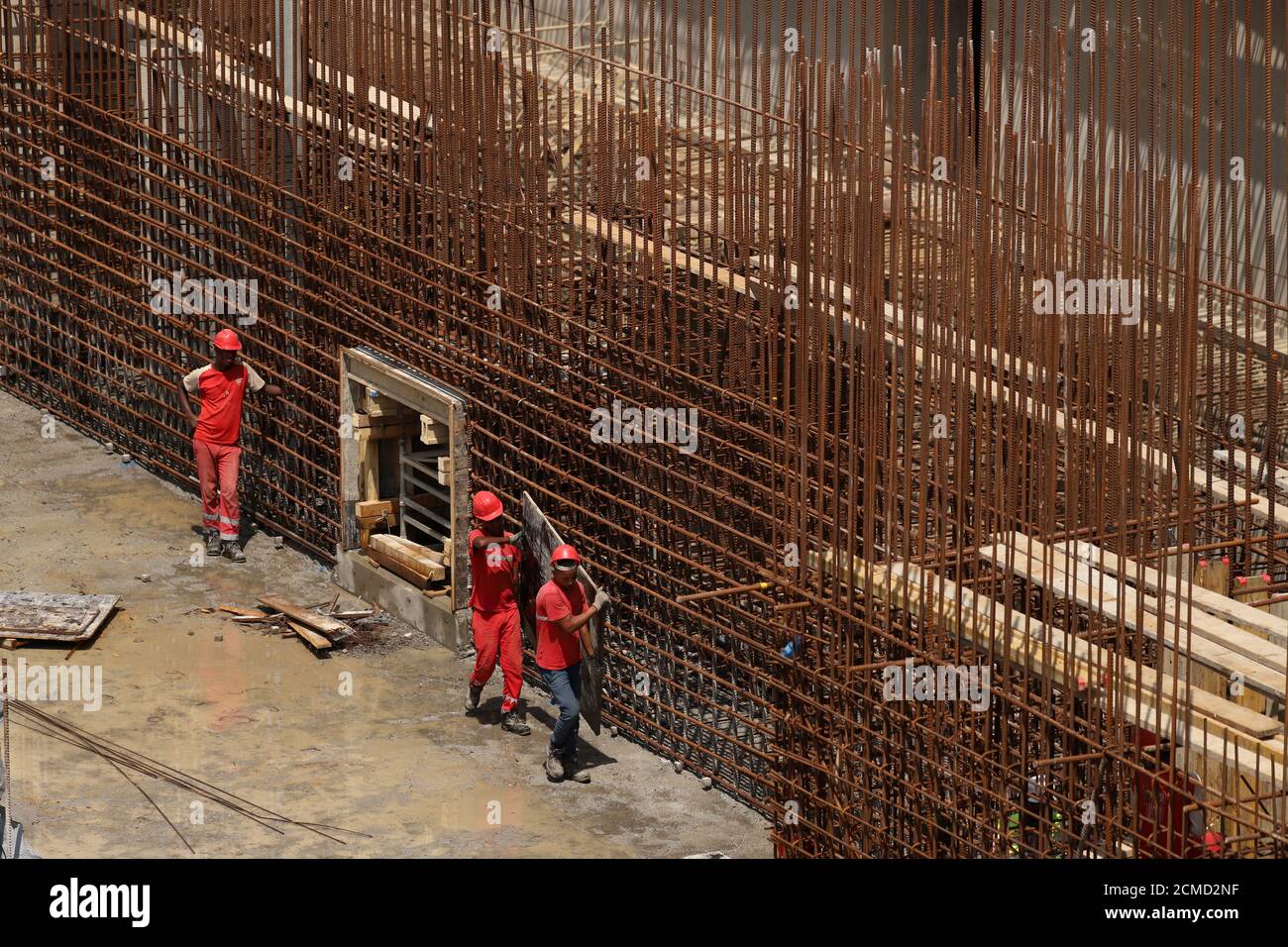 Ethiopia renaissance dam river nile hi-res stock photography and images ...