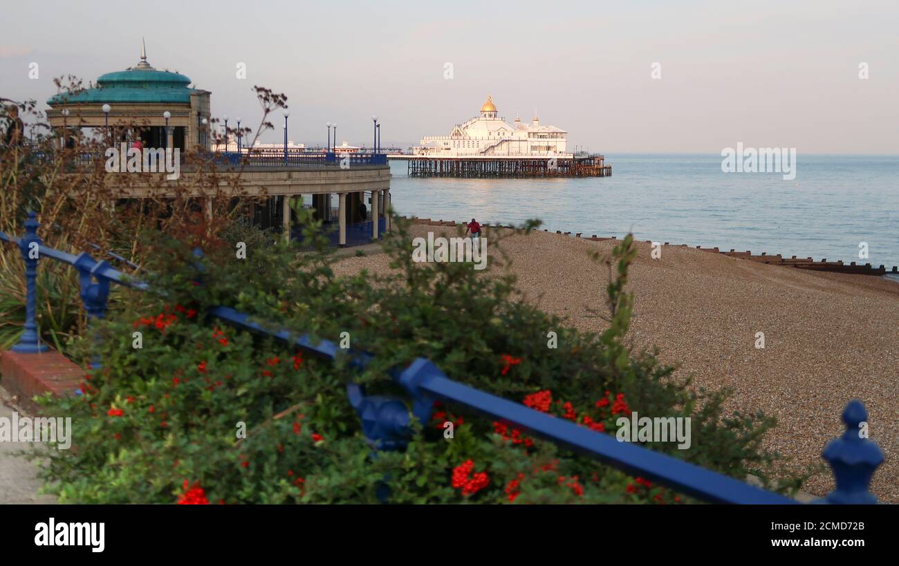 Eastbourne pier and promenade Stock Photo - Alamy