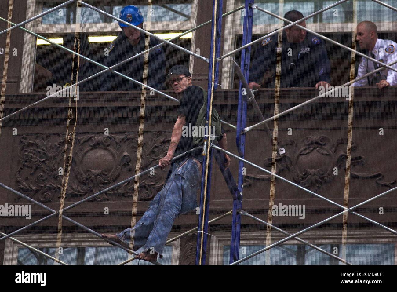 Scaffold Law High Resolution Stock Photography and Images - Alamy