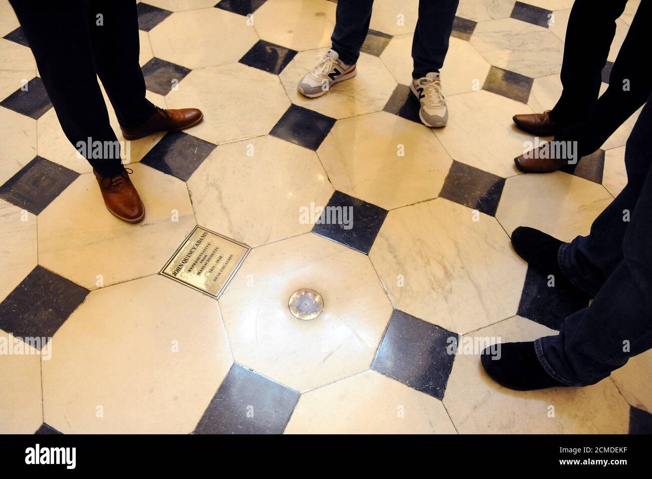 House of representatives desk hi-res stock photography and images - Alamy