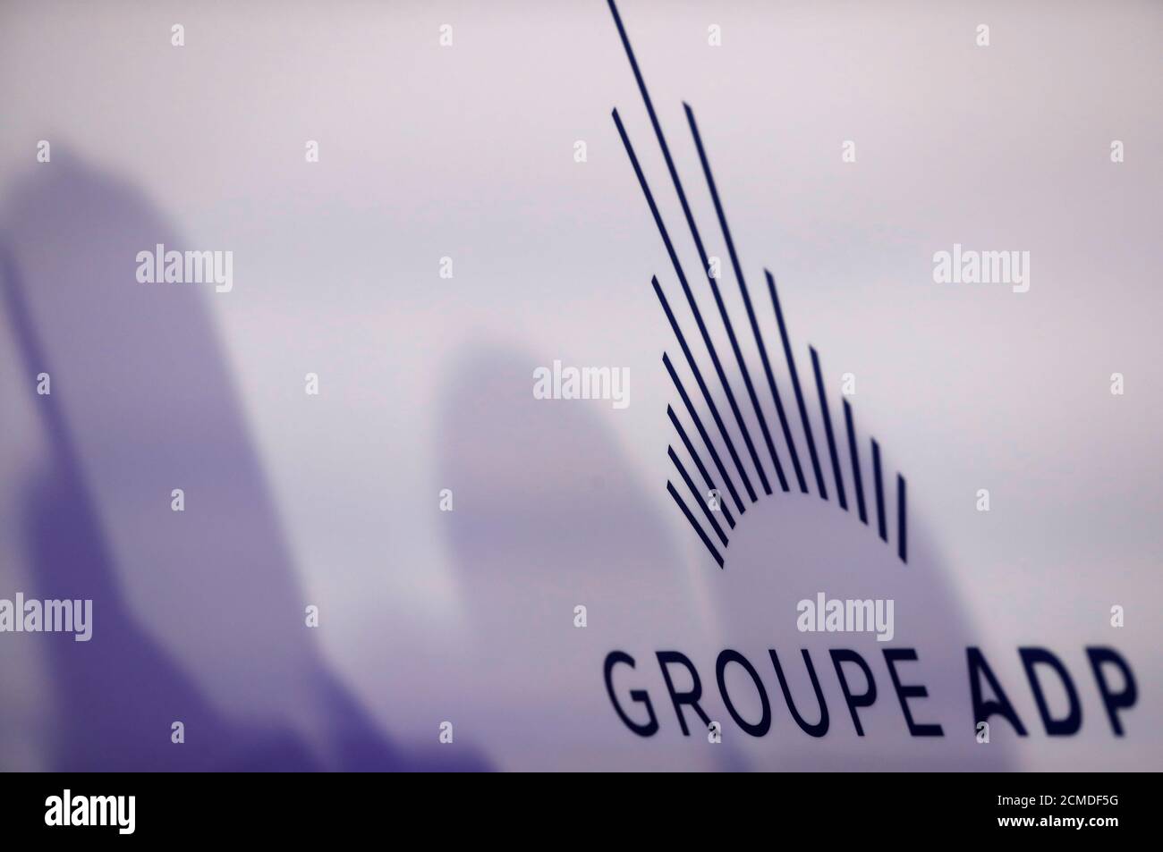 Logo de adp hi-res stock photography and images - Alamy