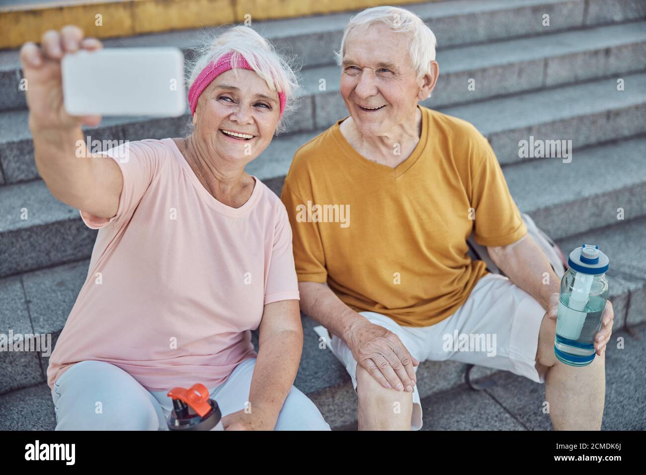 Outdoor photo shoot hi-res stock photography and images - Alamy