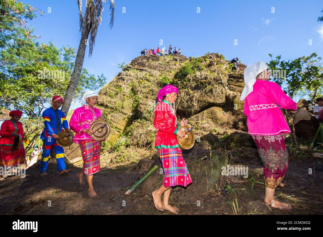 Tribespeople in Maguindanao at Mt Firis to perform a ritual on the ...