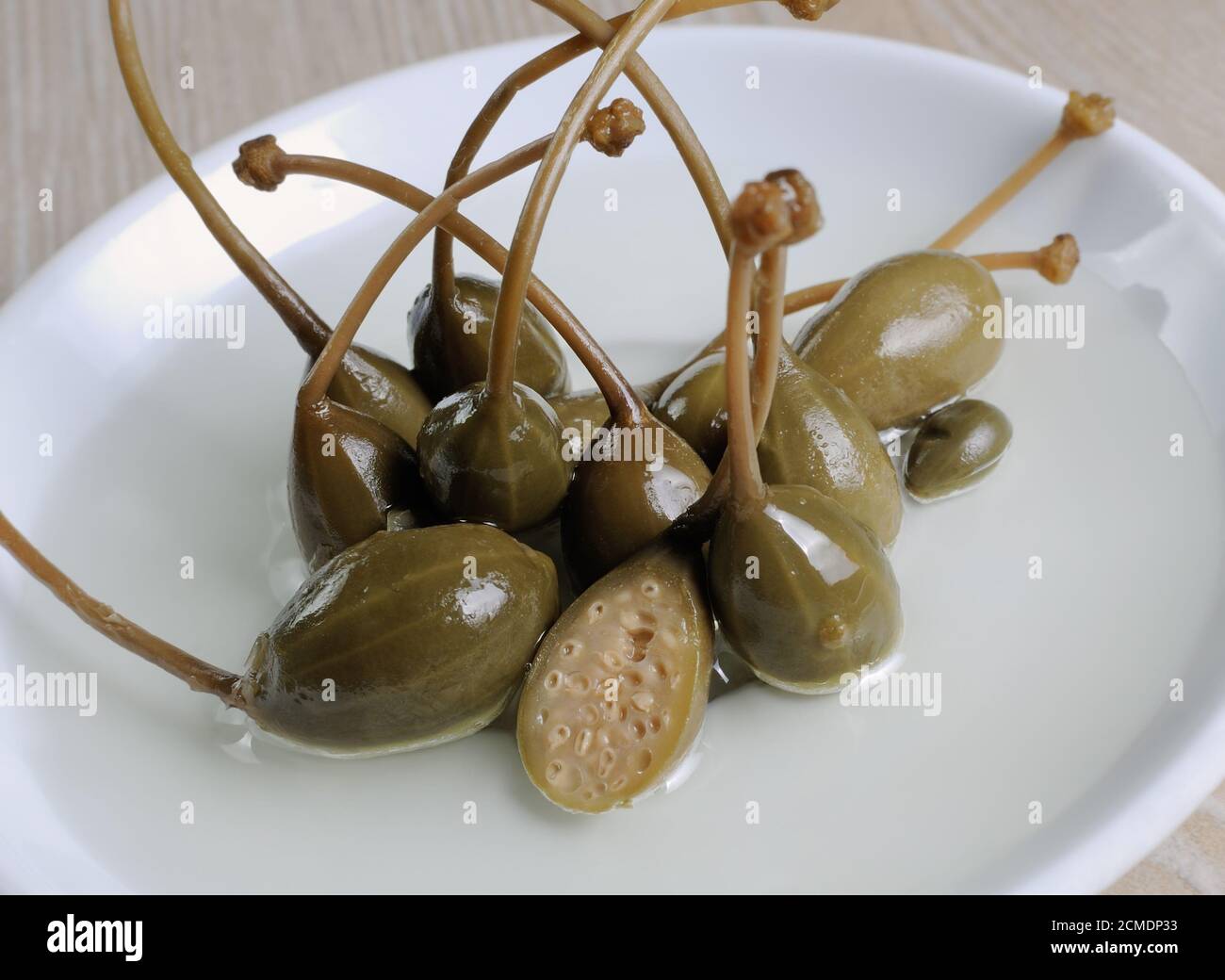 Capers fruit hi-res stock photography and images - Alamy