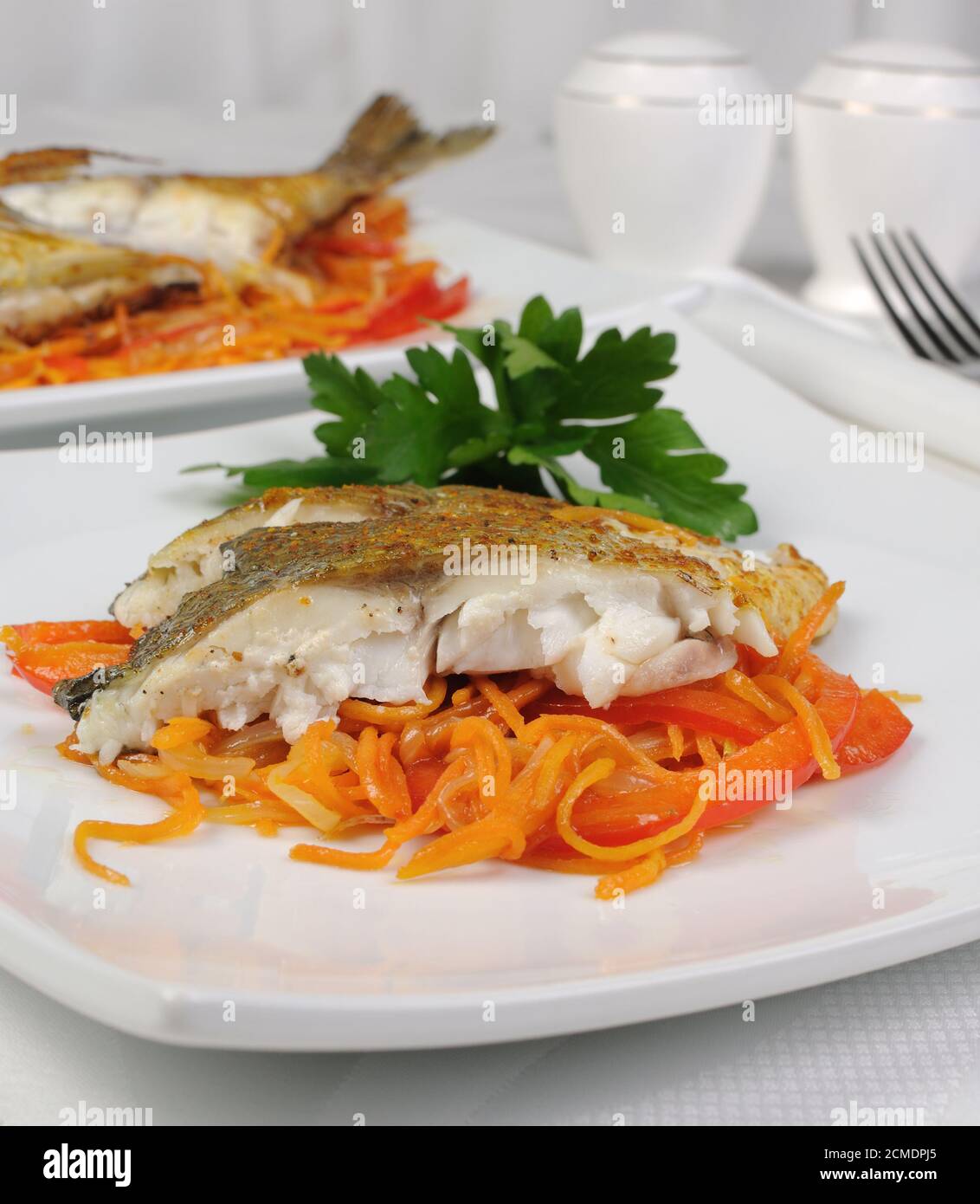 Slices baked fish dorado hi-res stock photography and images - Alamy