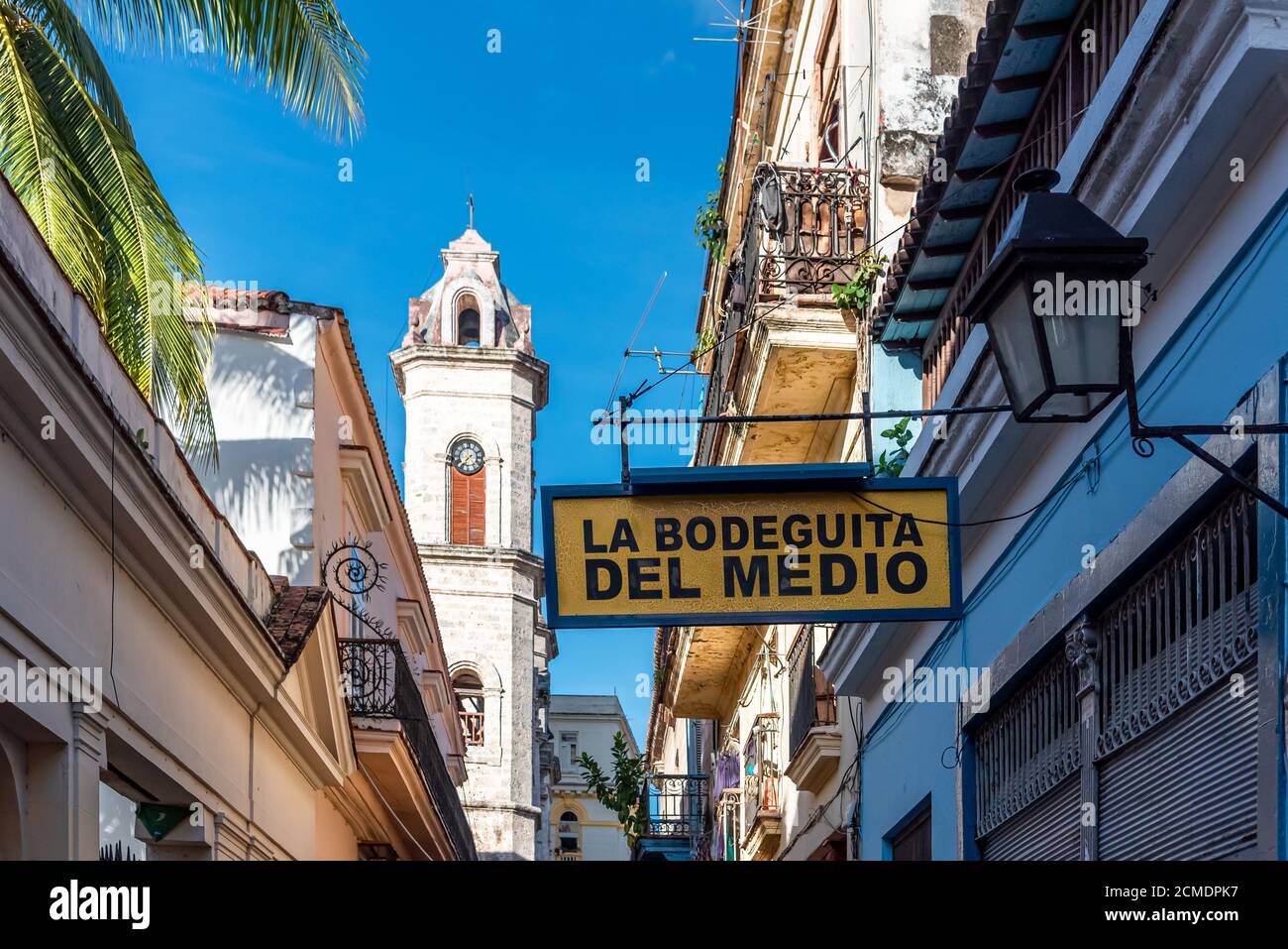 Mojito bar sign hi-res stock photography and images - Alamy