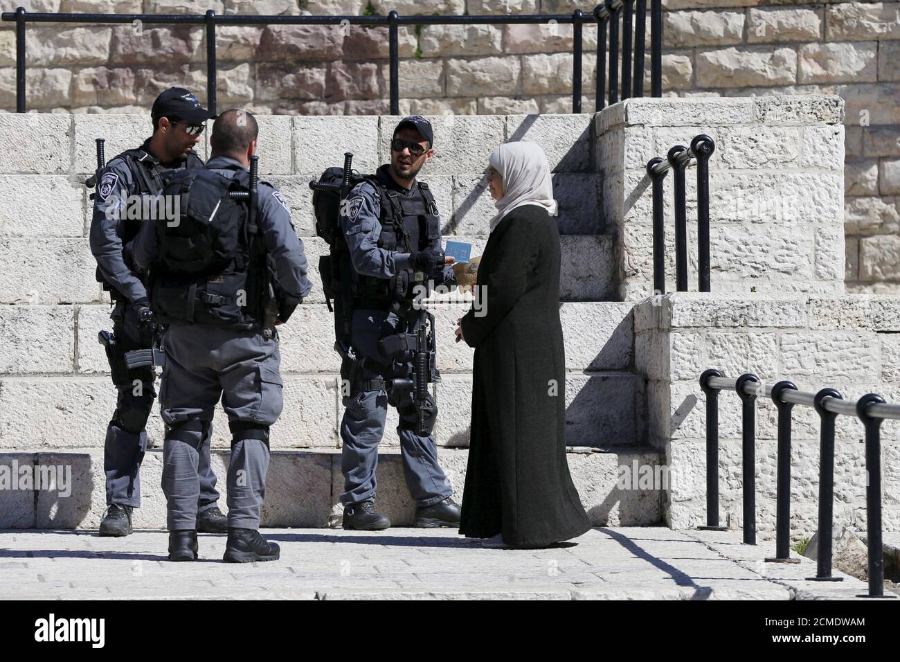 Israeli Id Card High Resolution Stock Photography and Images - Alamy