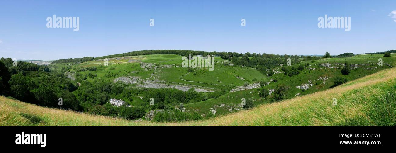 Chee Dale, Upper Wye Valley, Derbyshire, England, UK Stock Photo - Alamy