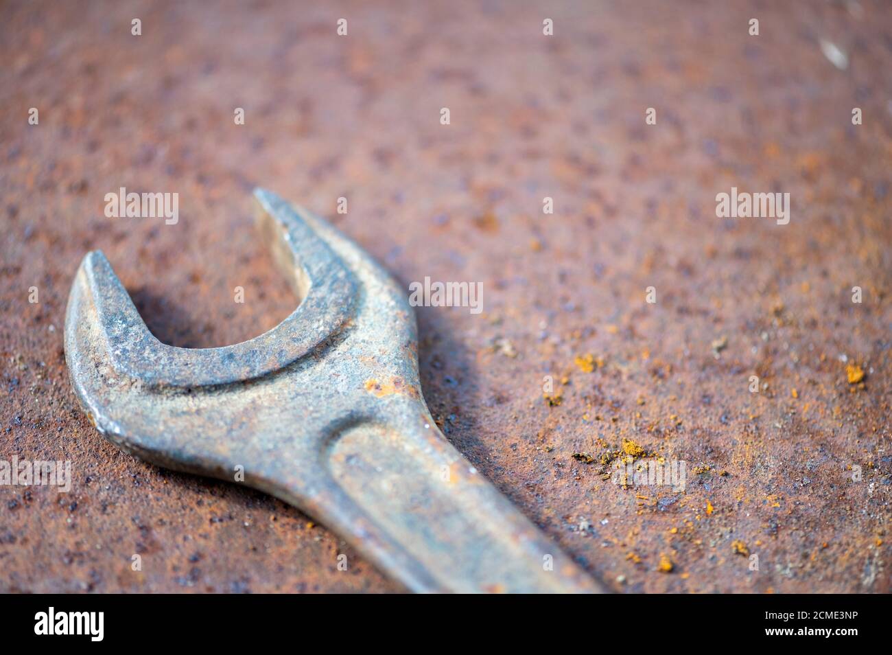 Old spanner hi-res stock photography and images - Alamy