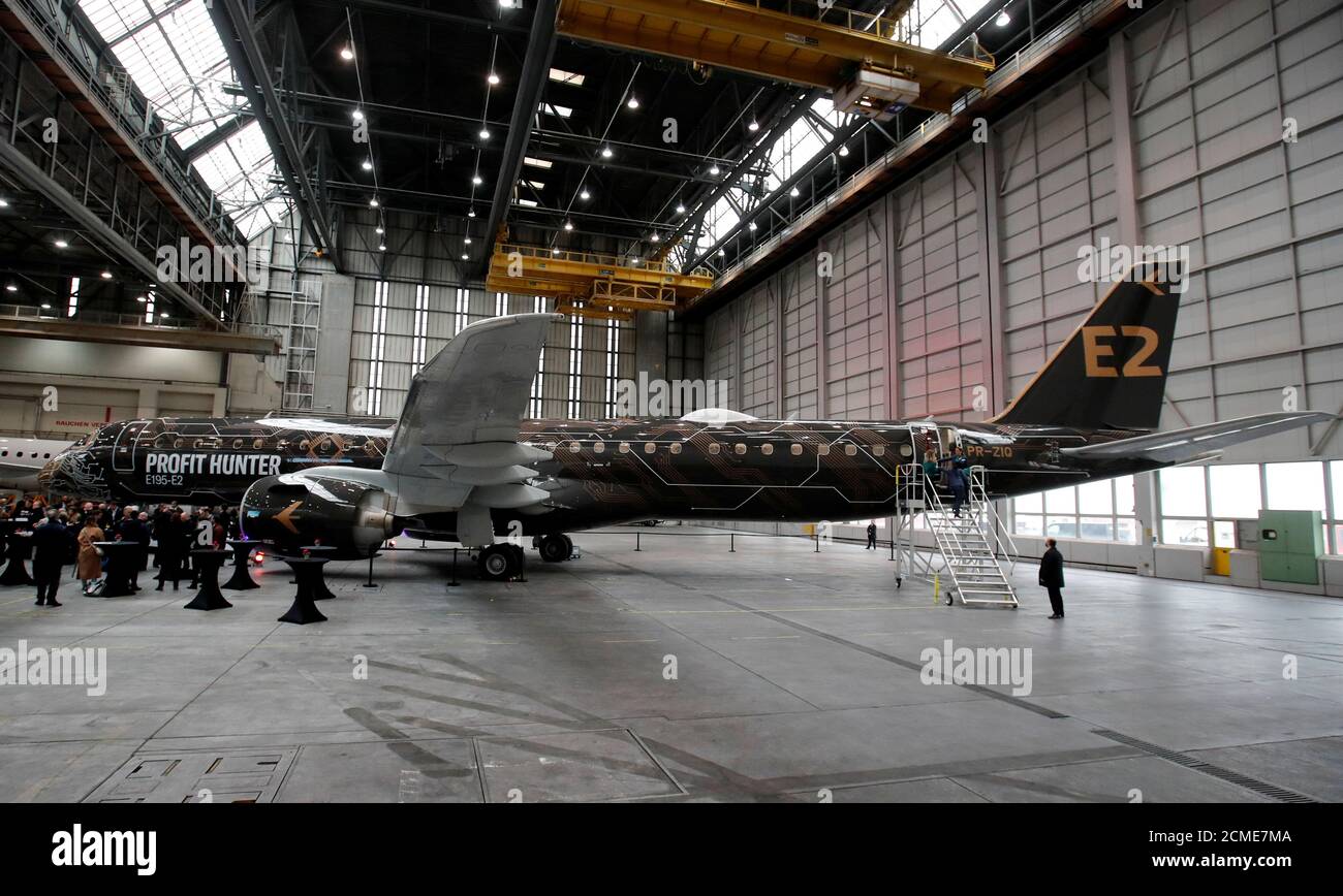 Embraer E195 E2 High Resolution Stock Photography and Images - Alamy