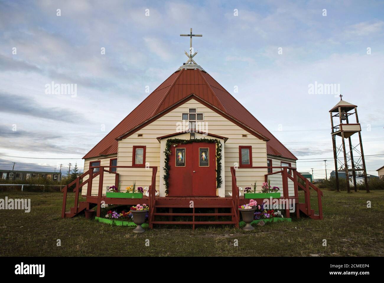 Deline, northwest territories hi-res stock photography and images - Alamy