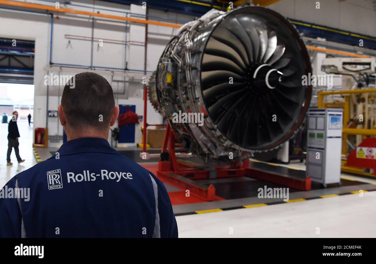 Rolls royce xwb engine assembly hi-res stock photography and images - Alamy