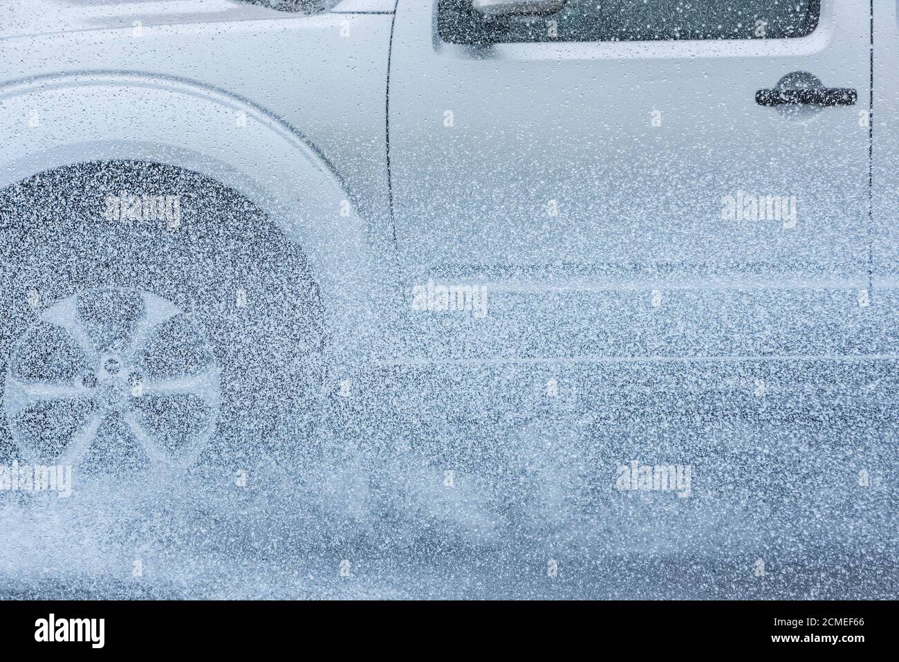 Car water reflection puddle hi-res stock photography and images - Alamy