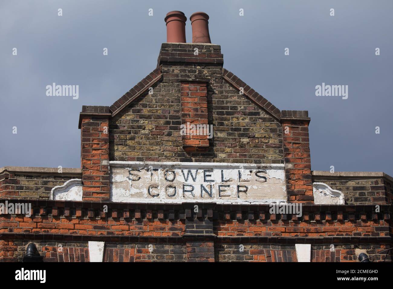 Stowell's corner, The Avenue, West Ealing Stock Photo - Alamy
