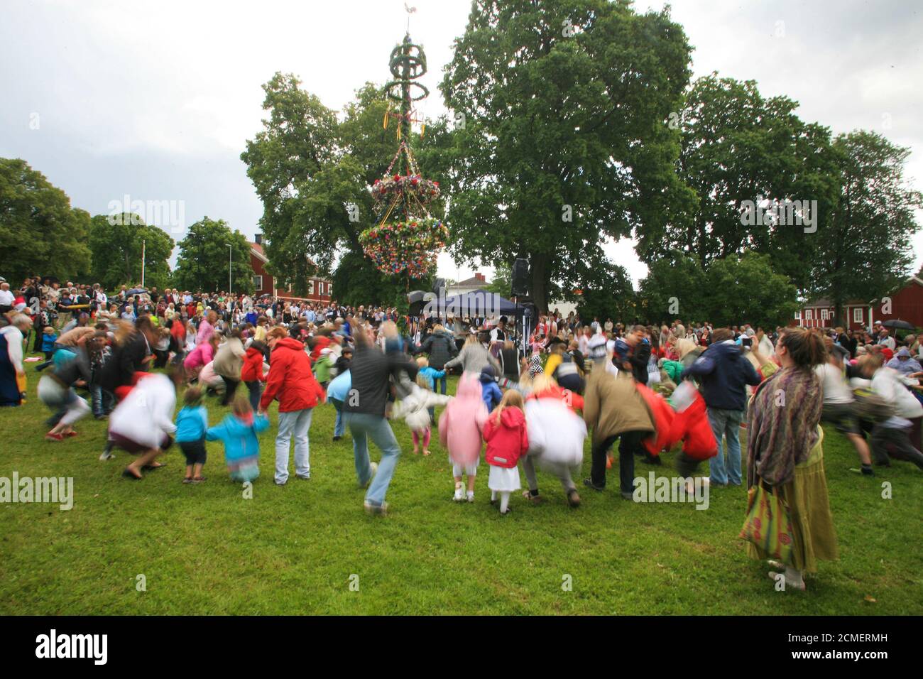Maypole dancing around trees hi-res stock photography and images - Alamy