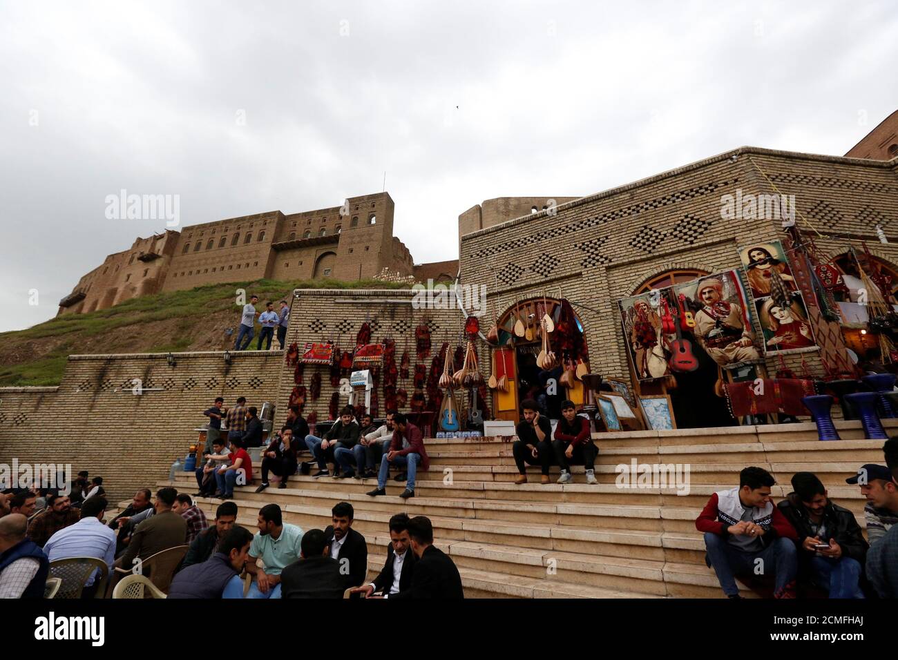 Kurdish coffee shop hi-res stock photography and images - Alamy