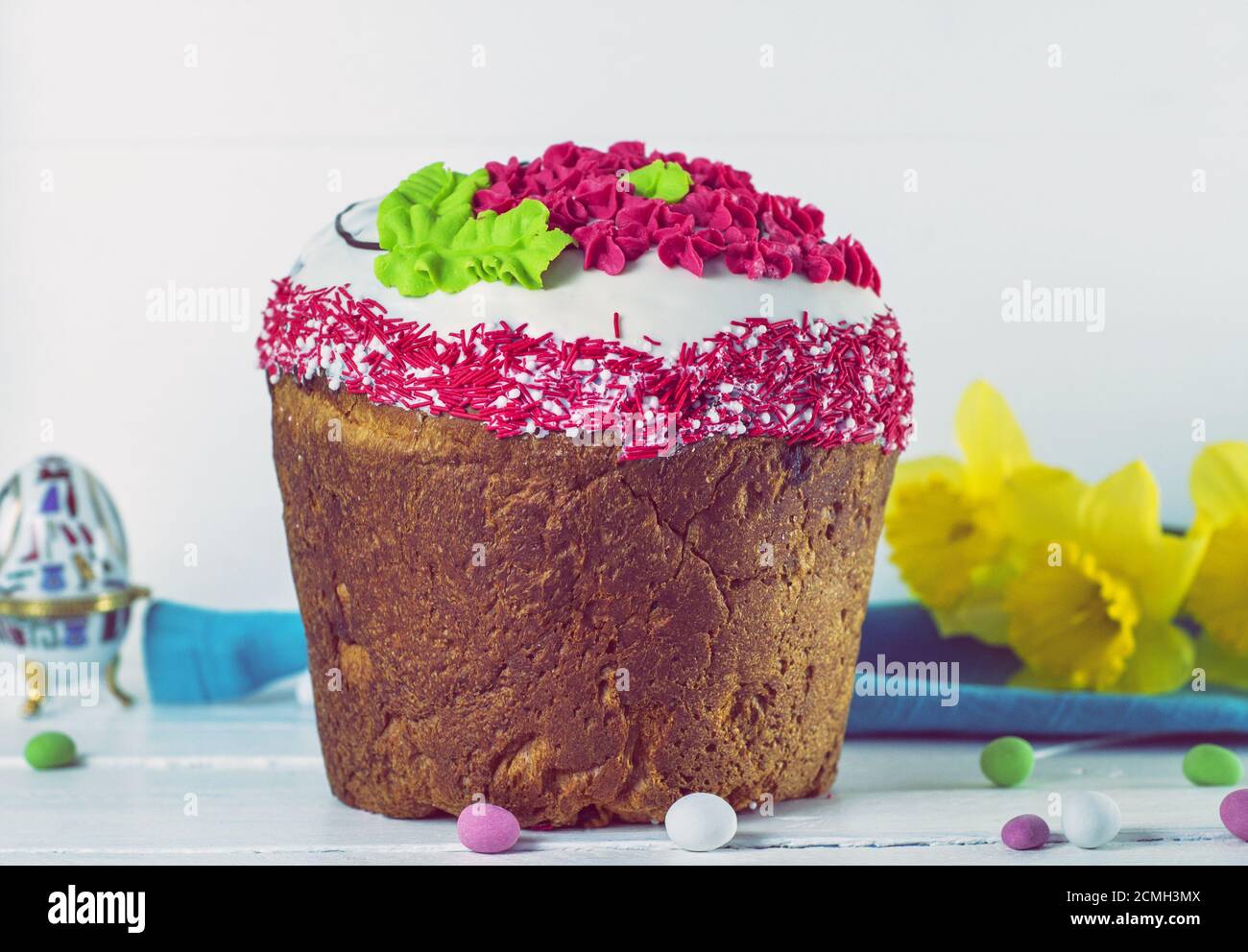 Traditional Easter baking with sugar and glaze Stock Photo - Alamy