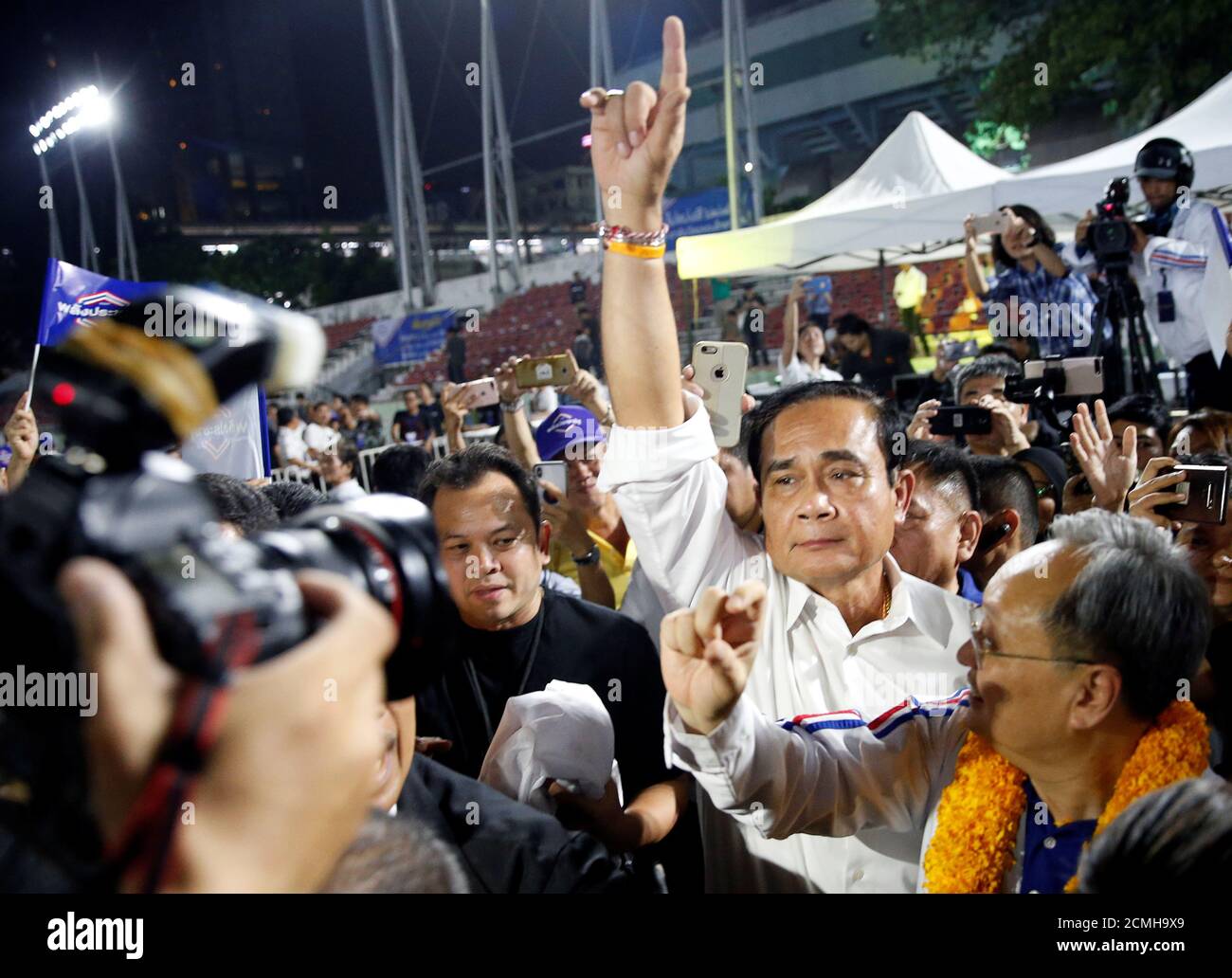 Election campaign prayut chan o cha hi-res stock photography and images ...