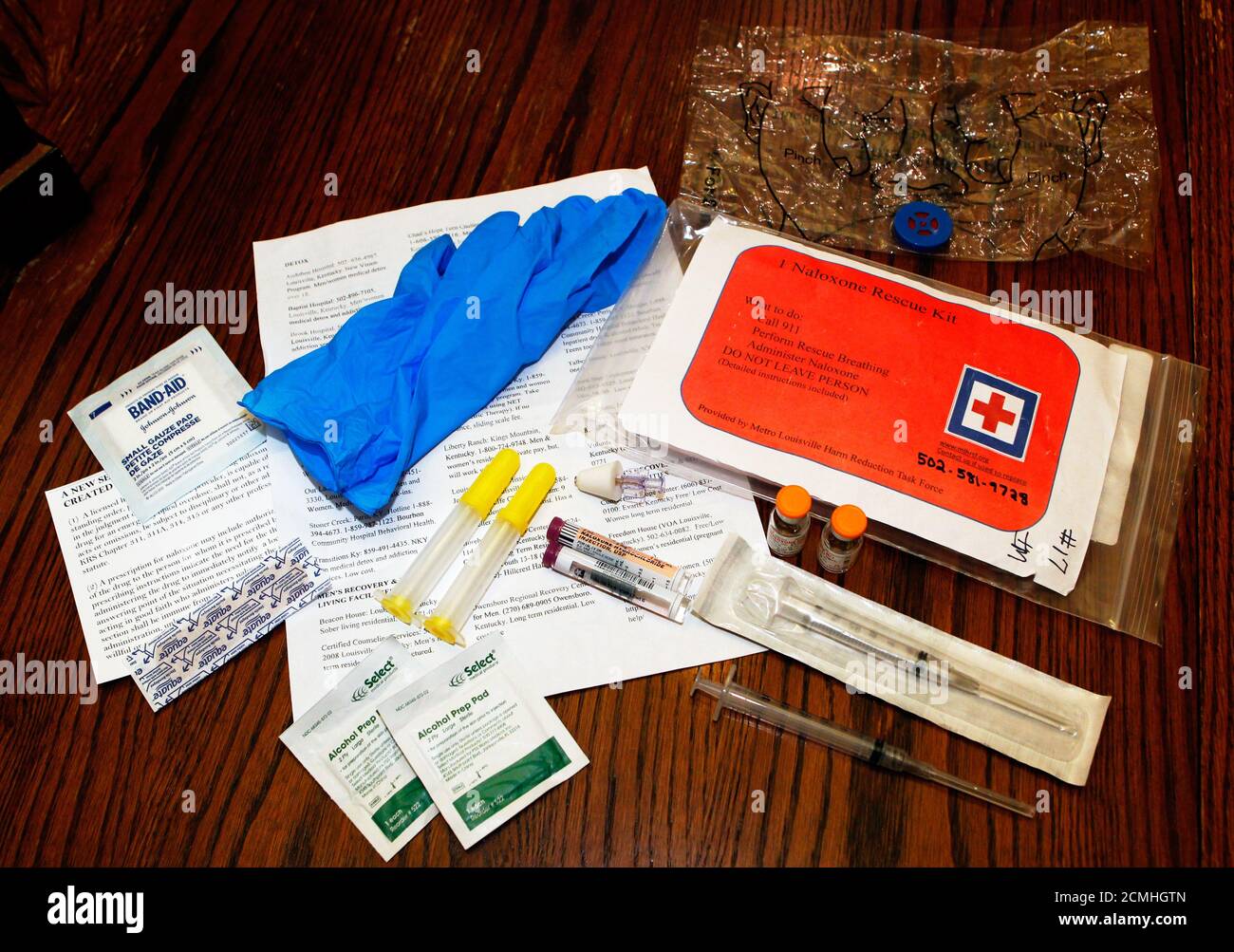 Naloxone overdose kit hi-res stock photography and images - Alamy