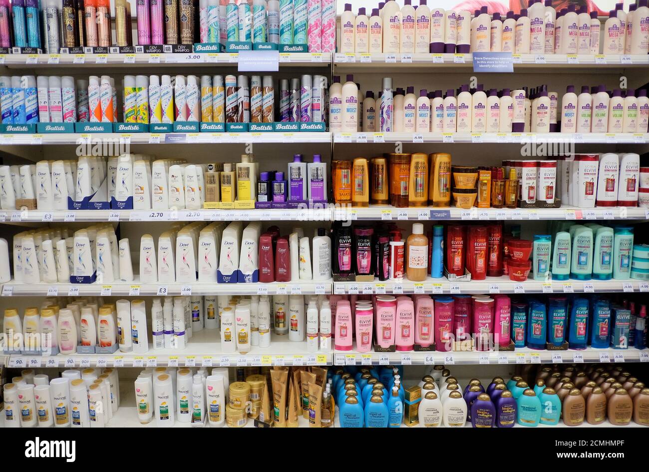 Shampoos hi-res stock photography and images - Alamy