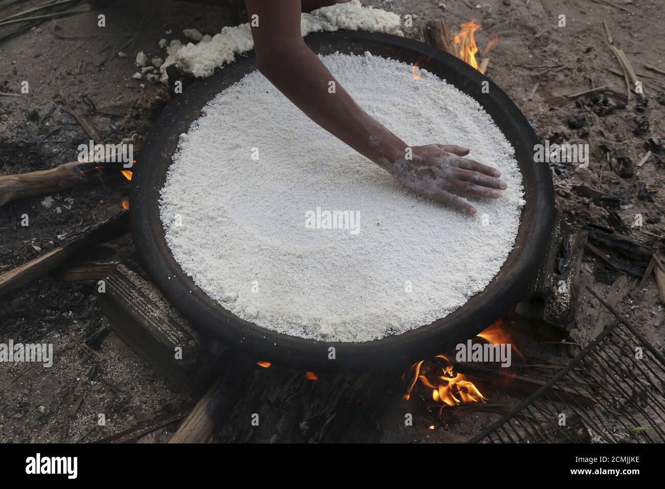 Kamayura tribe in the xingu hi-res stock photography and images - Alamy