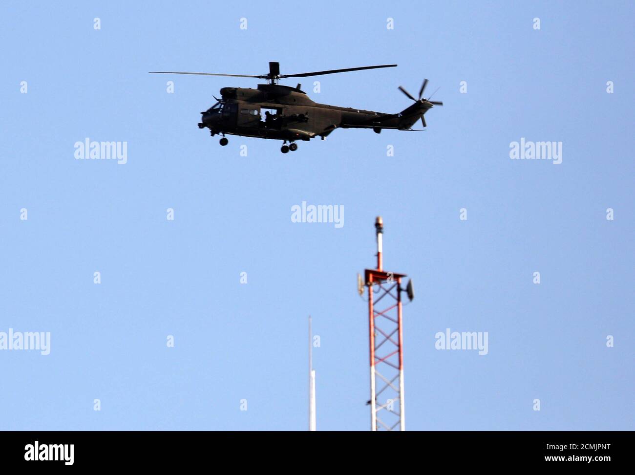 Flies over kabul hi-res stock photography and images - Alamy