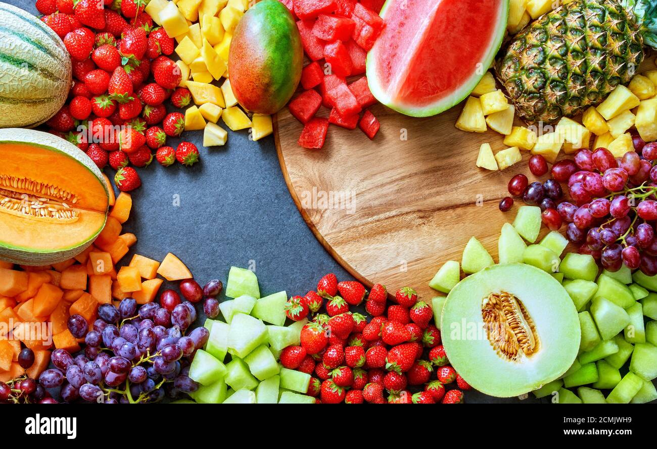 Lots of fruit hi-res stock photography and images - Alamy