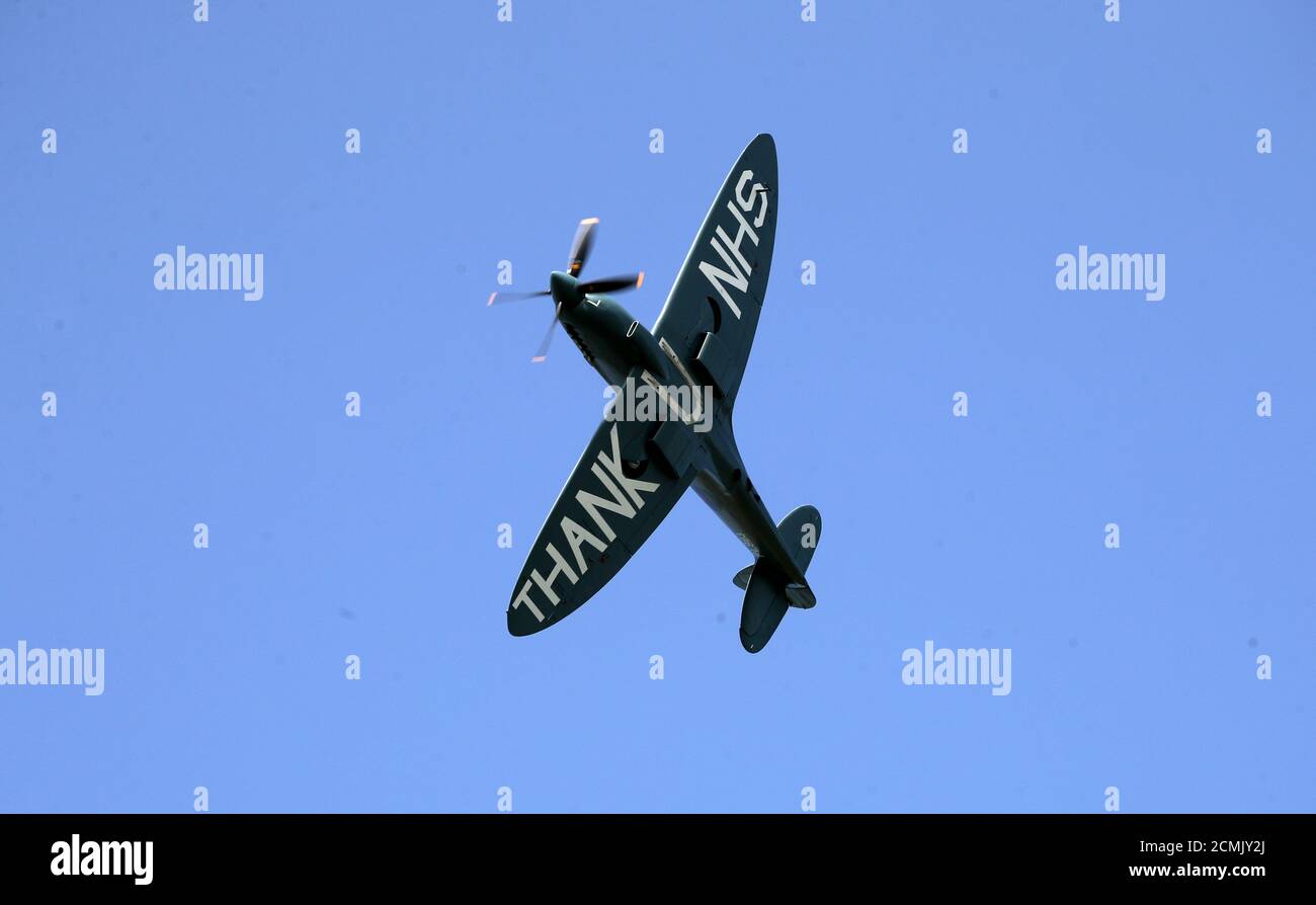 Pilot john romain with hi-res stock photography and images - Alamy