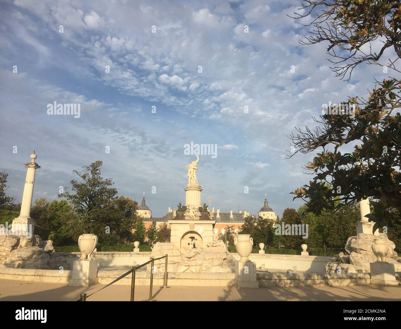 Gardens of the royal palace of Aranjuez Stock Photo - Alamy