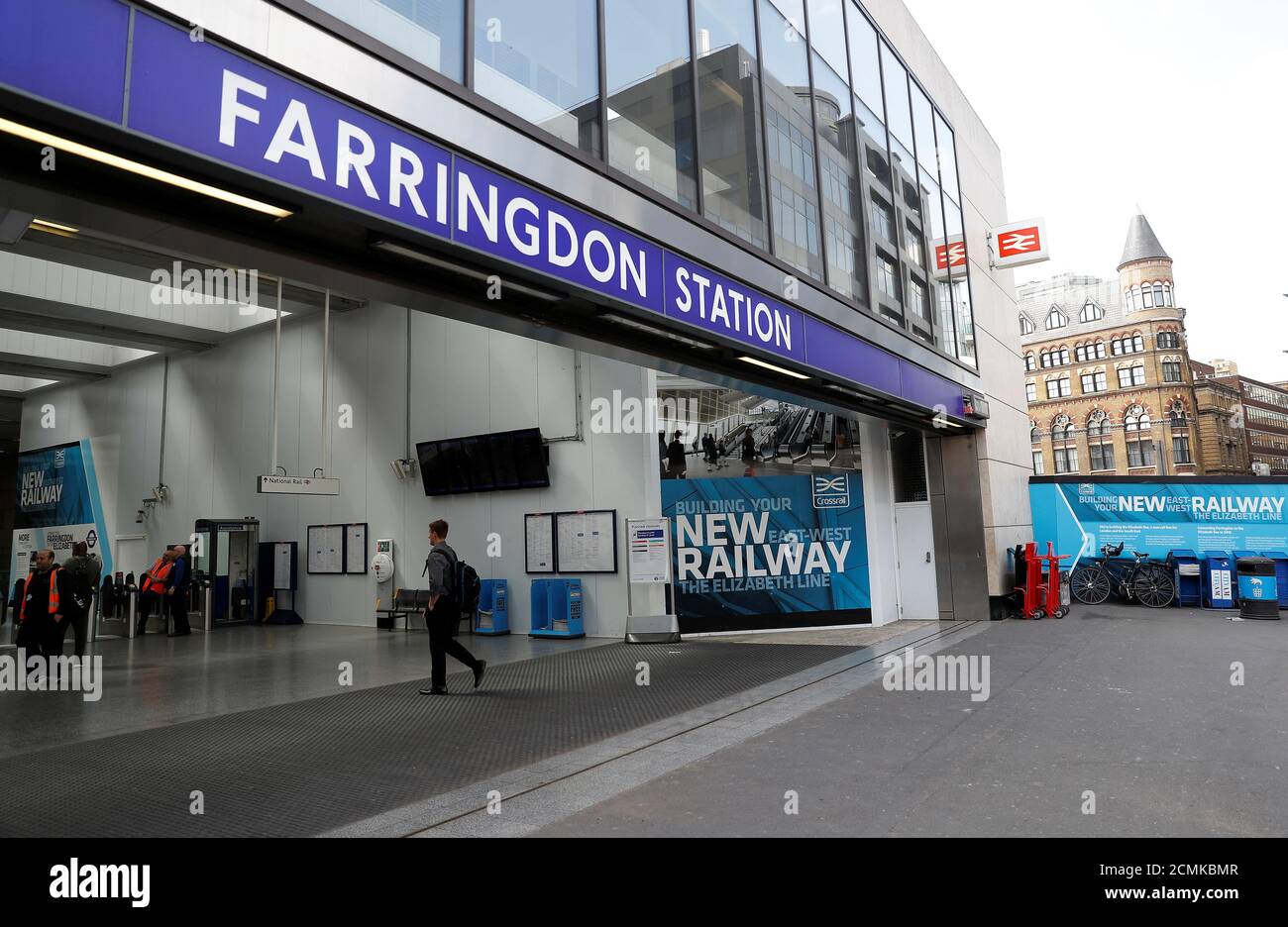 Farringdon station elizabeth line hi-res stock photography and images ...