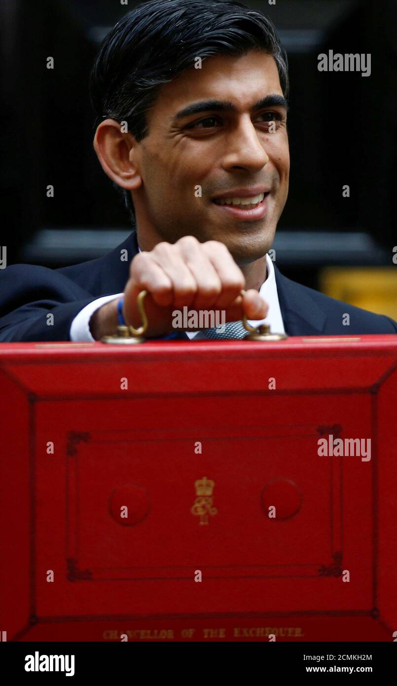 Red budget box 2020 hi-res stock photography and images - Alamy