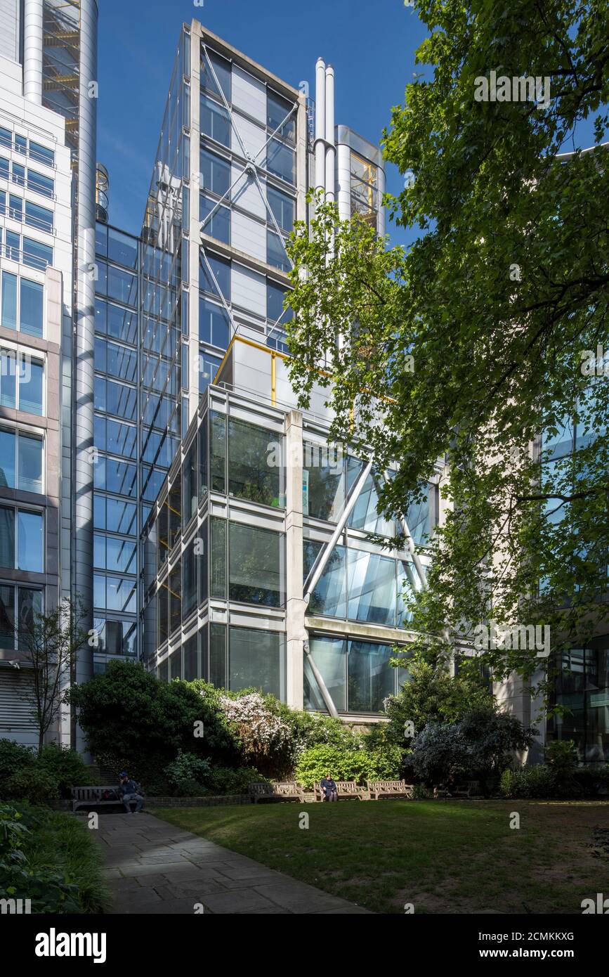 Steel skeleton tower hi-res stock photography and images - Alamy