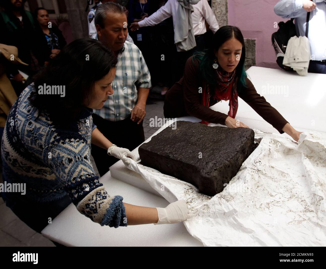 Aztec ceremonial centre of mexico hi-res stock photography and images ...