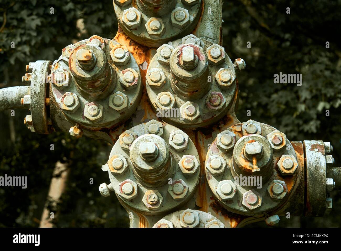 Cross pipe cross fittings hi-res stock photography and images - Alamy