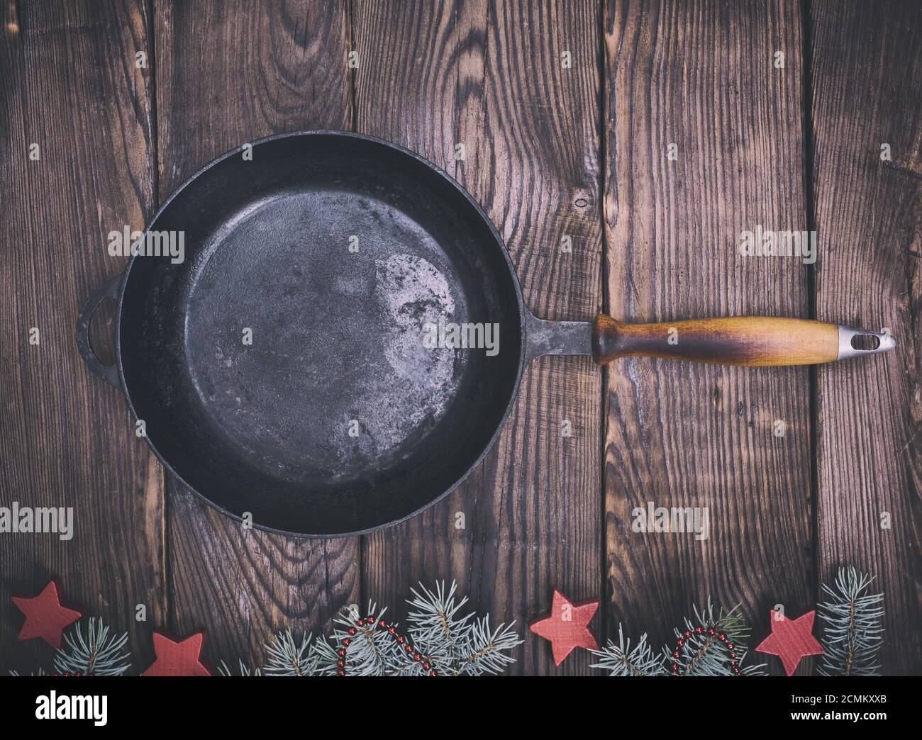 Empty brown iron frying hi-res stock photography and images - Alamy