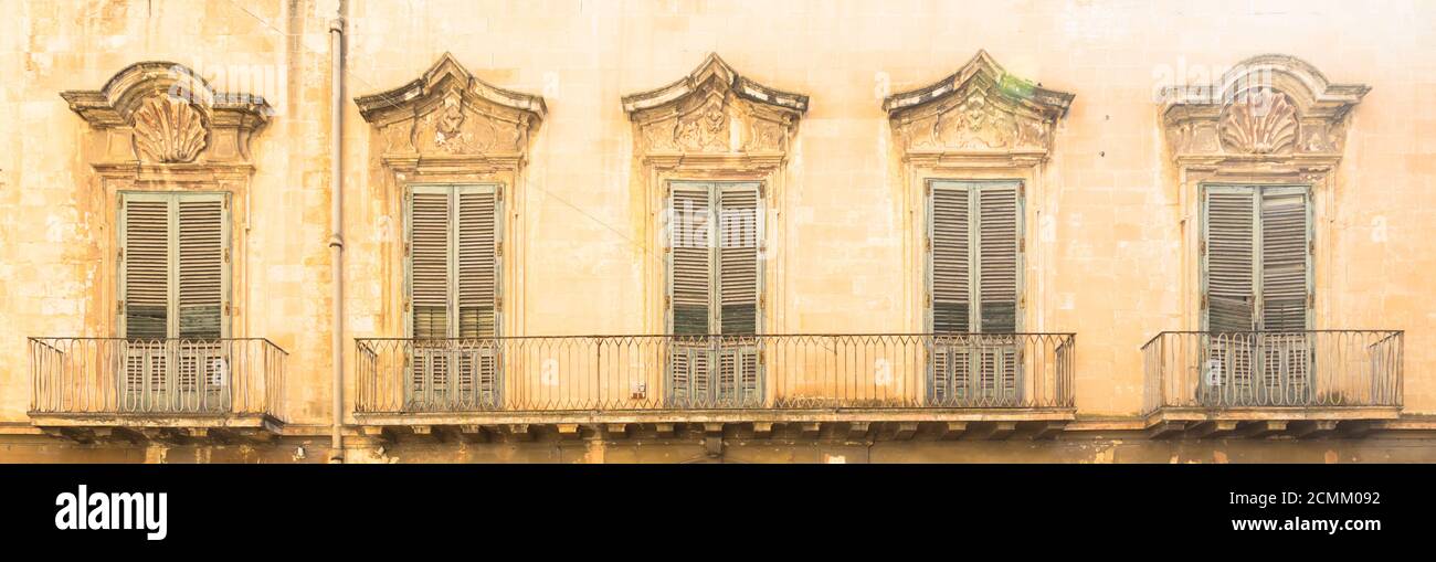 Italian renaissance baroque style hi-res stock photography and images ...