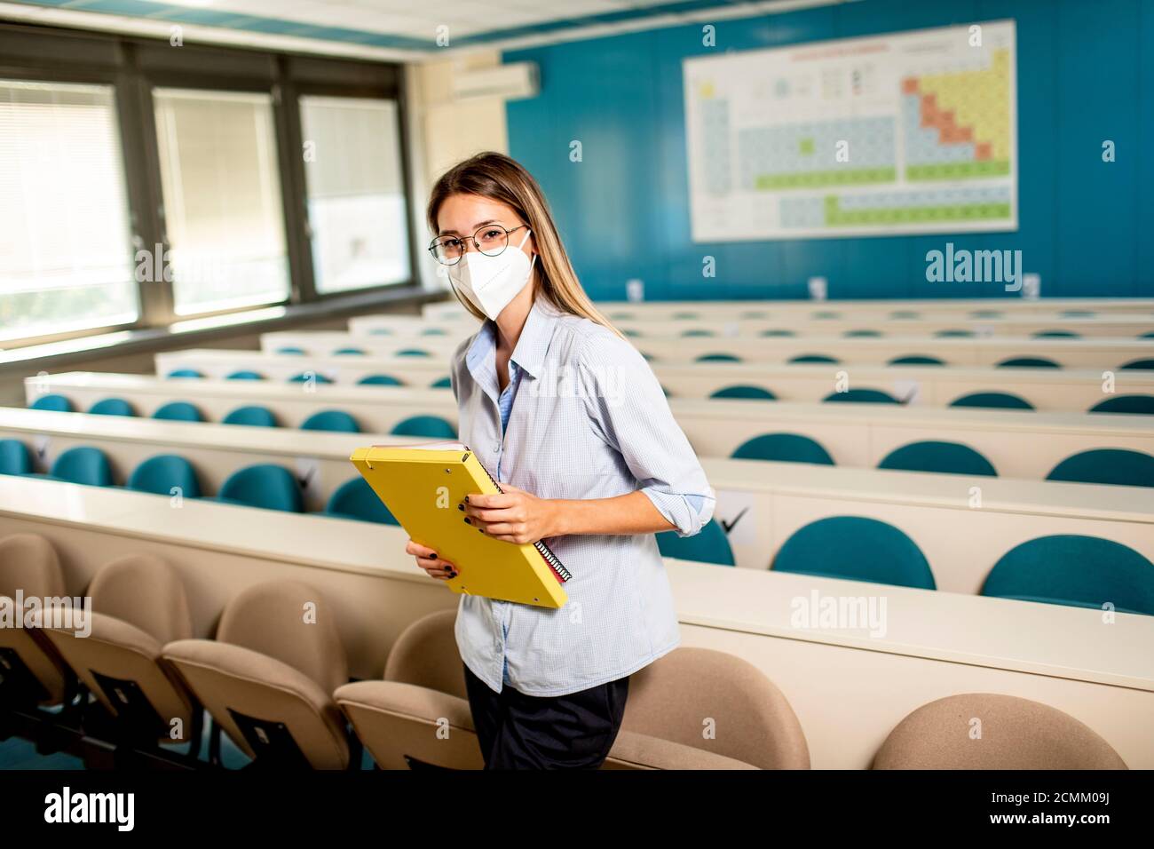 Medical college lecture hall hi-res stock photography and images - Alamy