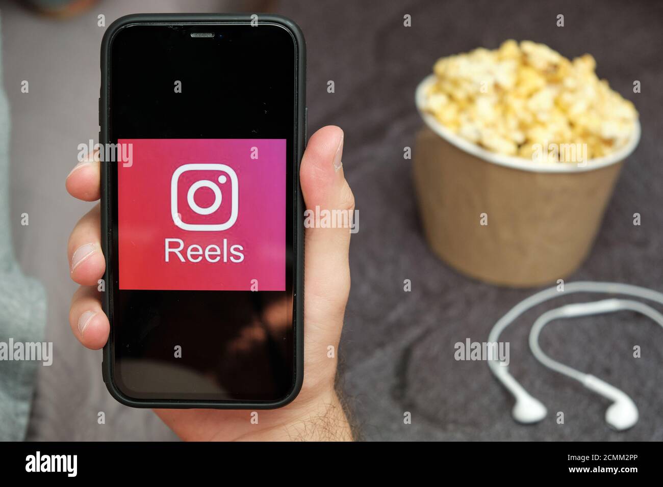 Instagram reels hi-res stock photography and images - Alamy