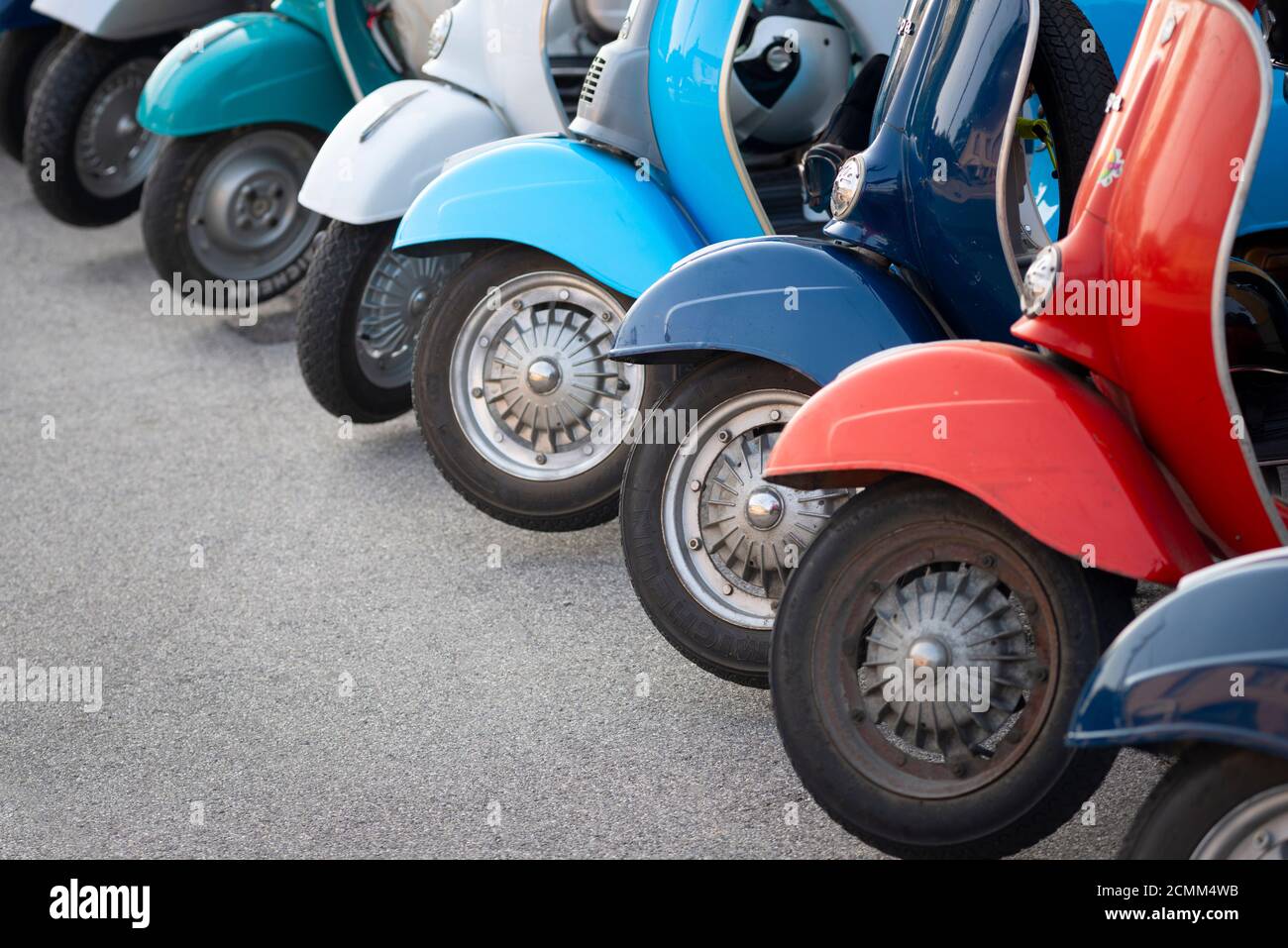 Italy front wheel vintage hi-res stock photography and images - Alamy