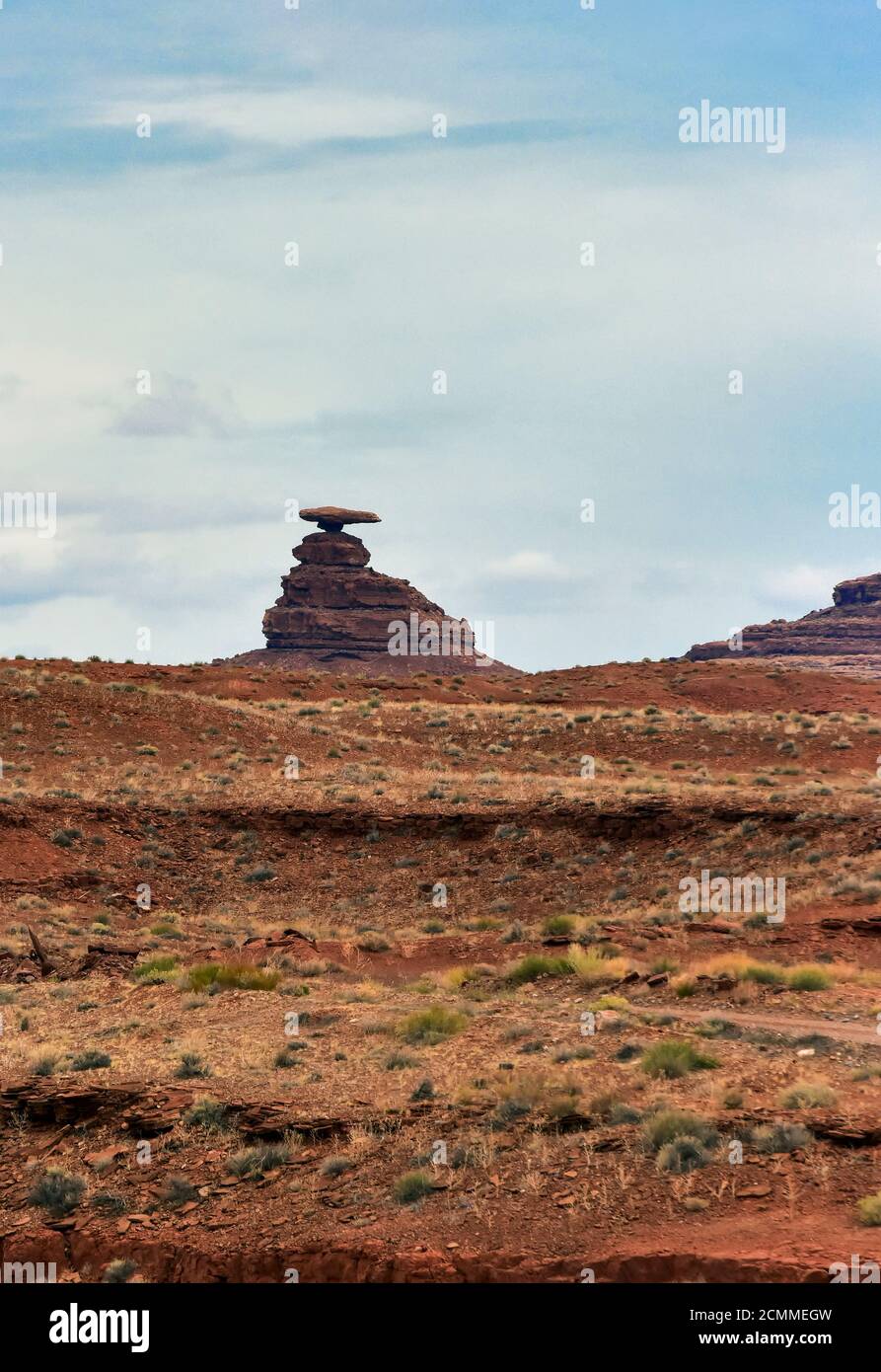 Landscape and natural geologic formation at Mexican Hat, Utah Stock ...