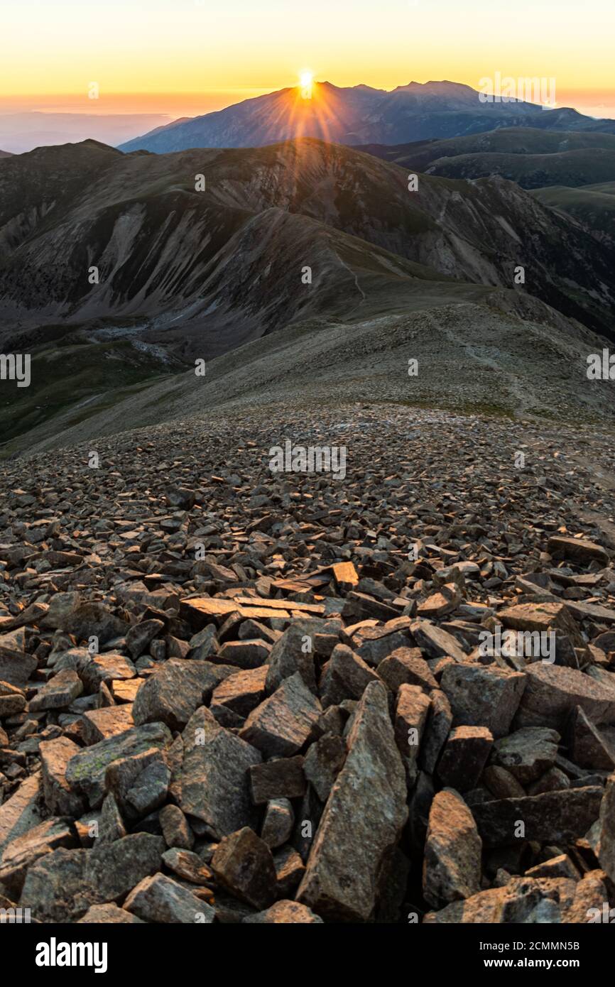 Beautiful mountainscapes hi-res stock photography and images - Alamy