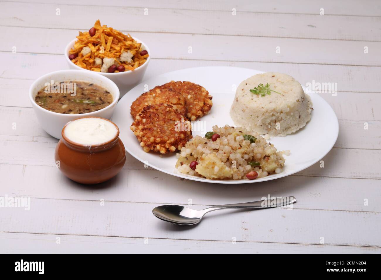 Indian maharashtrian thali hi-res stock photography and images - Alamy