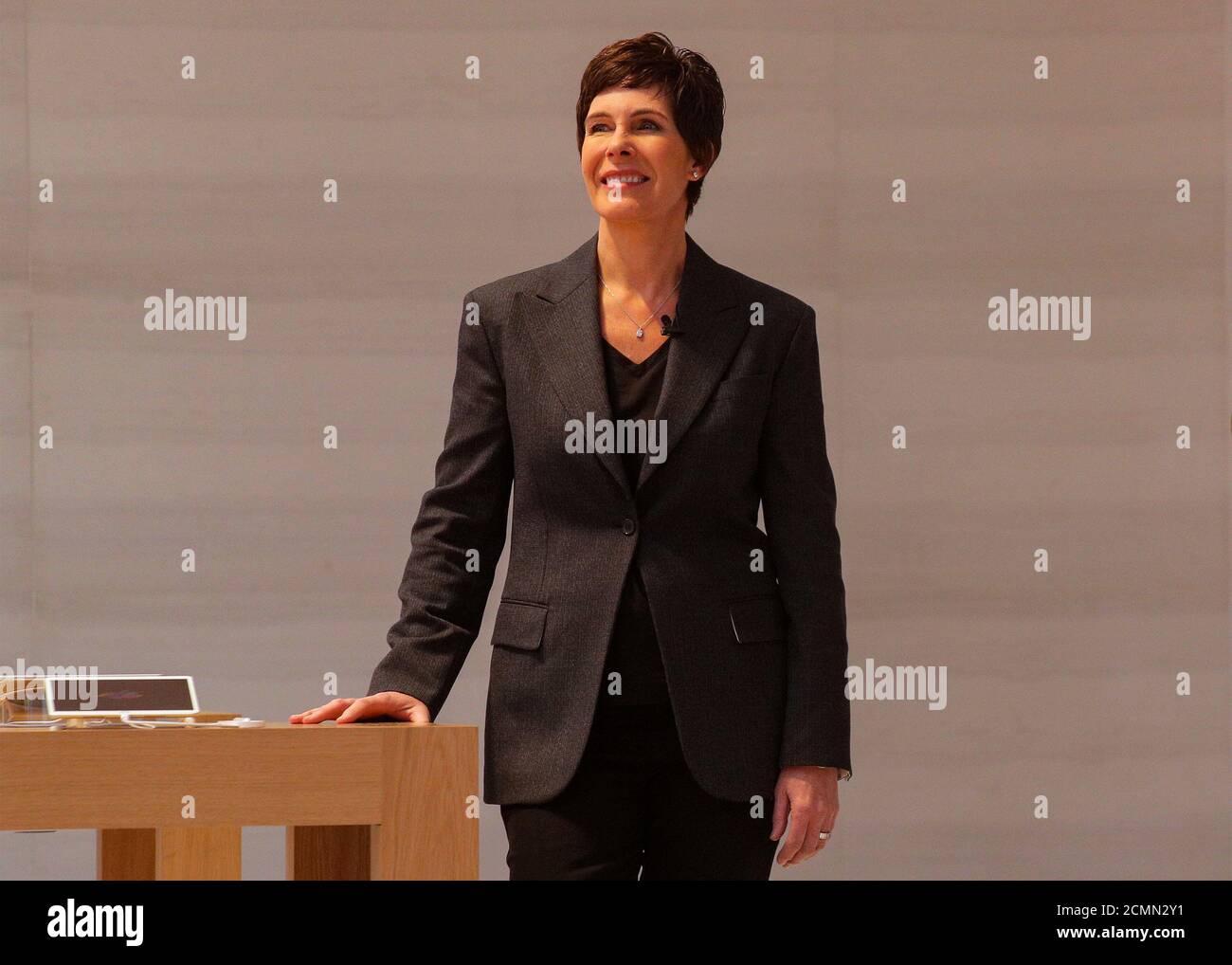 Deirdre o’brien hi-res stock photography and images - Alamy