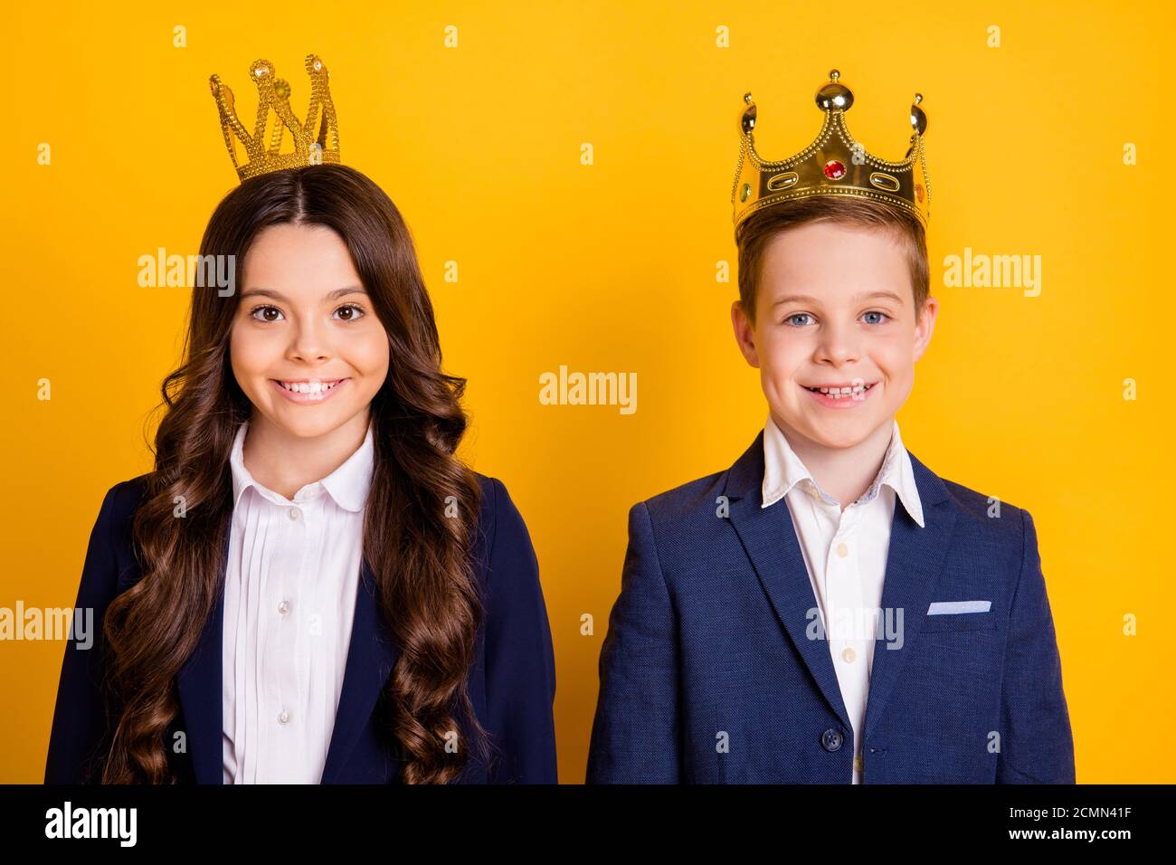 Nice tiara hi-res stock photography and images - Alamy