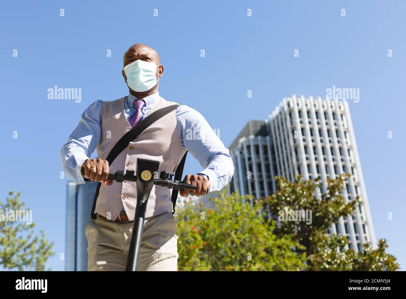 Move normal hi-res stock photography and images - Alamy