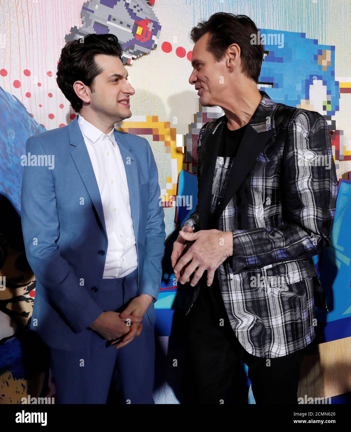 Ben schwartz sonic hi-res stock photography and images - Alamy