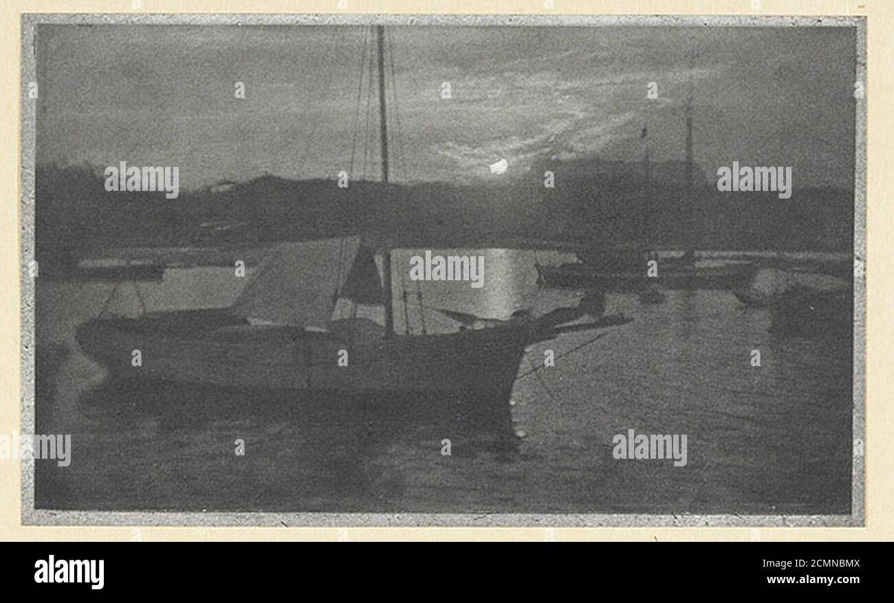 Last hour hi-res stock photography and images - Alamy