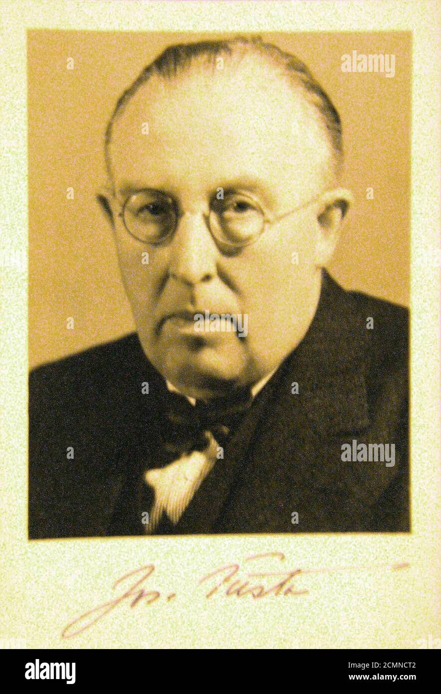 Usta hi-res stock photography and images - Alamy