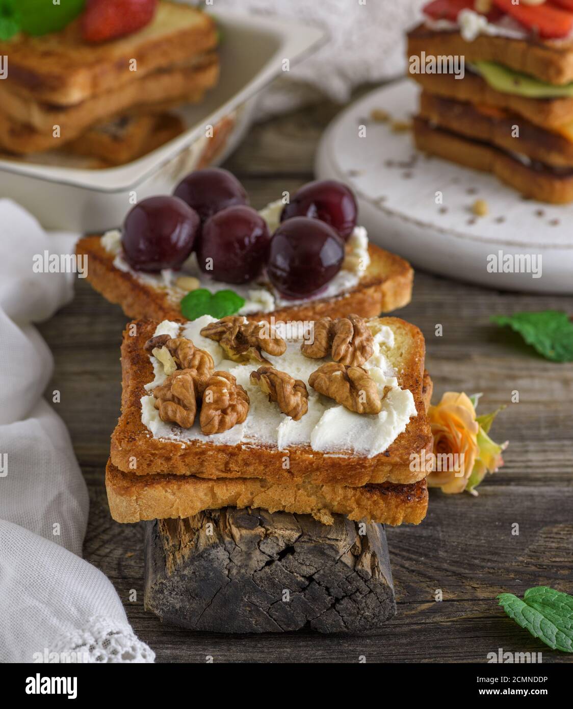 toast with mild cottage cheese and walnuts Stock Photo - Alamy